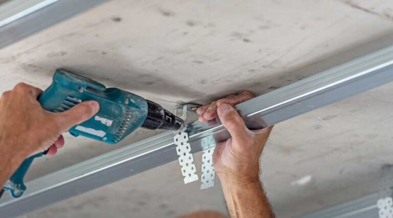 Decke mit Gipskarton abhängen – so geht’s » bauredakteur.de